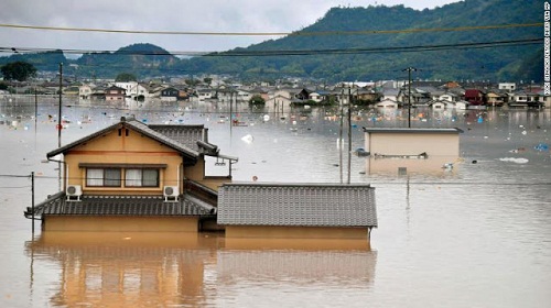 Heart melting Photos from The Devastated Flood That Happened in Japan ...