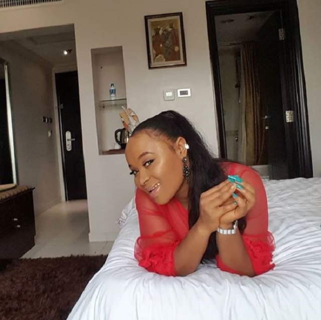 More Photos of Curvy Actress Inem Peters As She Heartlessly Slays On ...