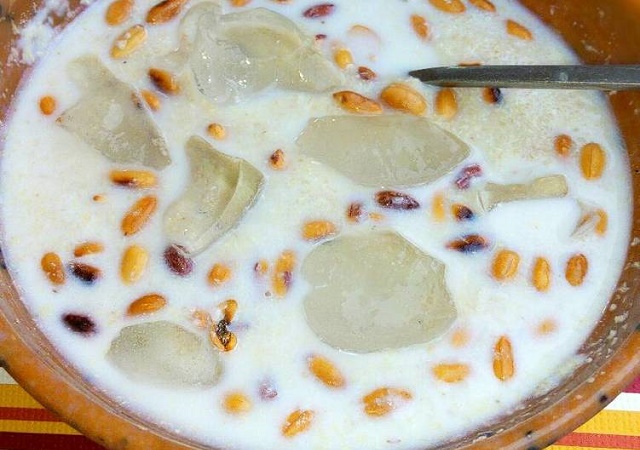 Six Health Benefits of drinking Garri or Cassava Flakes - Gistlover
