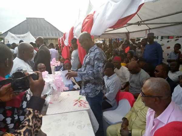 Regina Daniel Looked So Sad At Her Traditional Wedding to Billionaire Businessman, Ned Nwoko ...