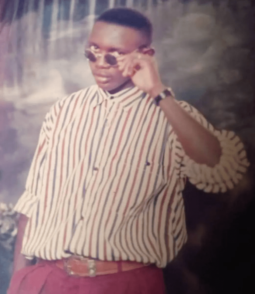 Asakè trouser dey learn for where this trouser dey– Netizens stylishly ...